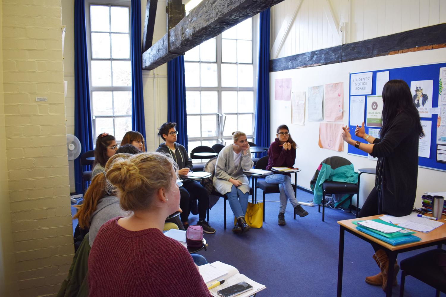 Home - Study English in Salisbury